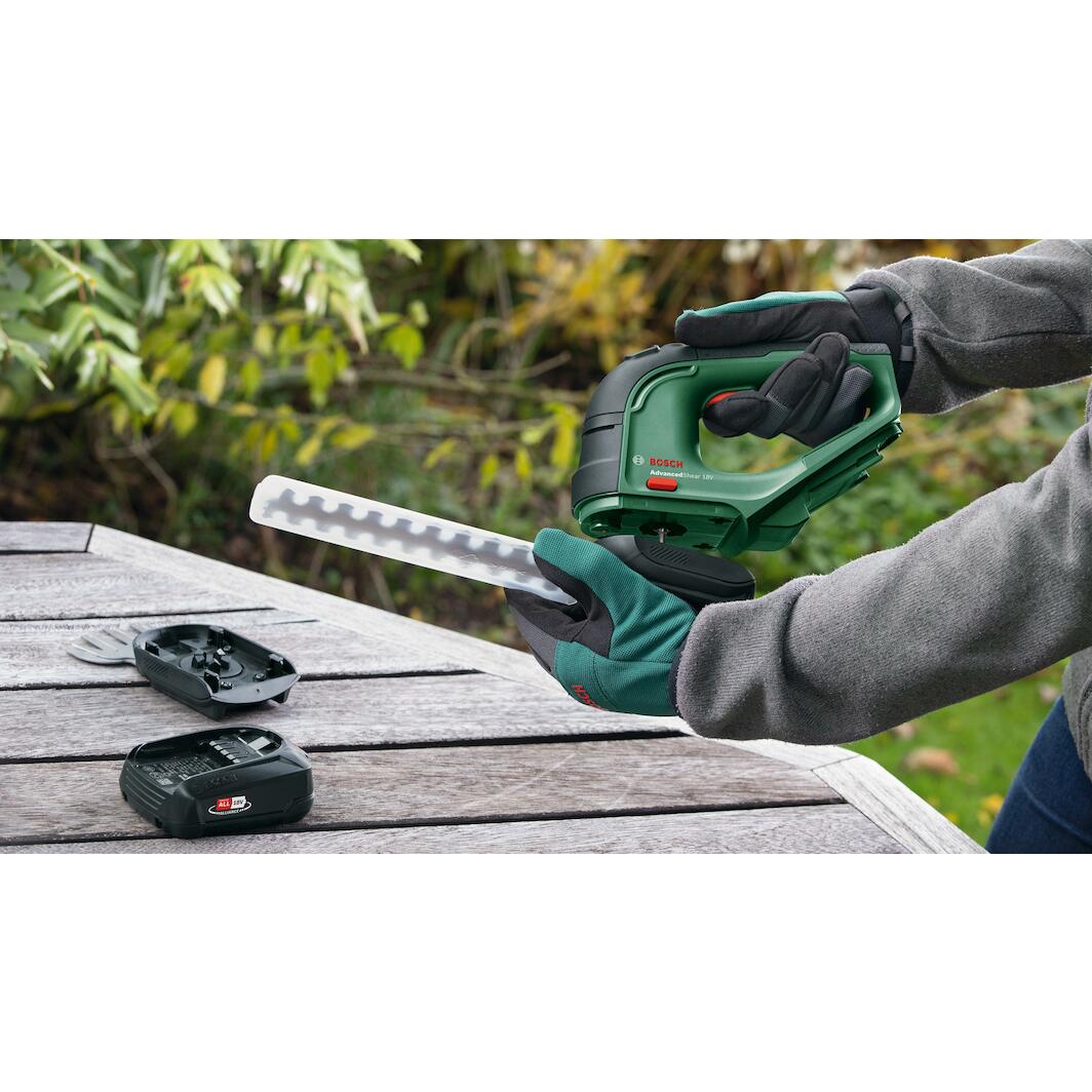 BOSCH AdvancedShear 18V-10 cordless shrub and grass shear set in box ...