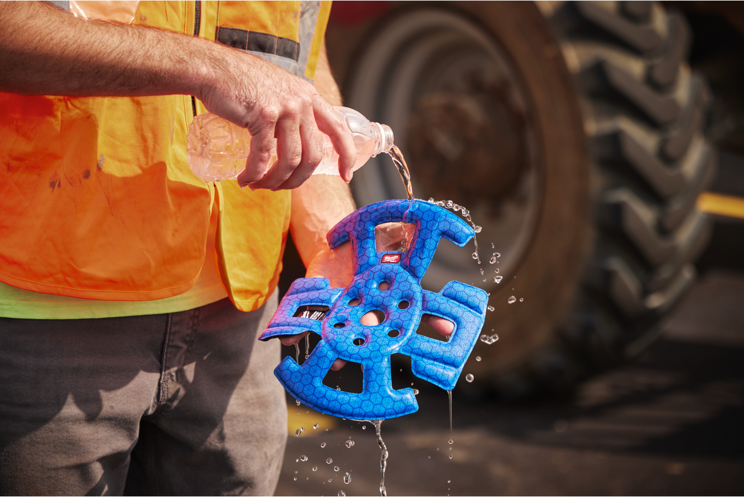 MILWAUKEE 4932498079 muts (om te dragen onder de BOLT helmen) | Klium