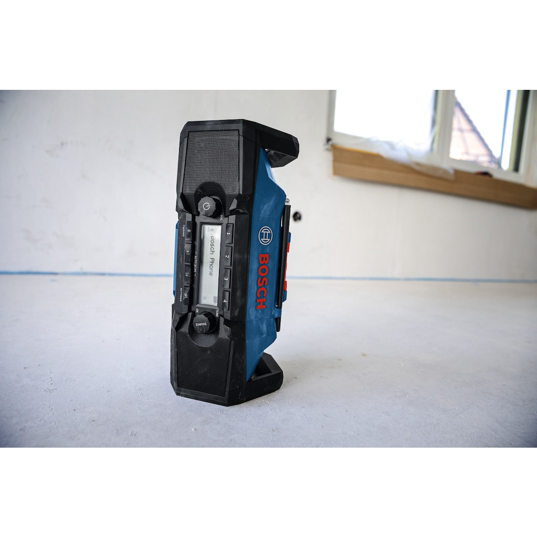 BOSCH GPB18V-3SC Radio à batterie robuste Bluetooth DAB+/FM ...