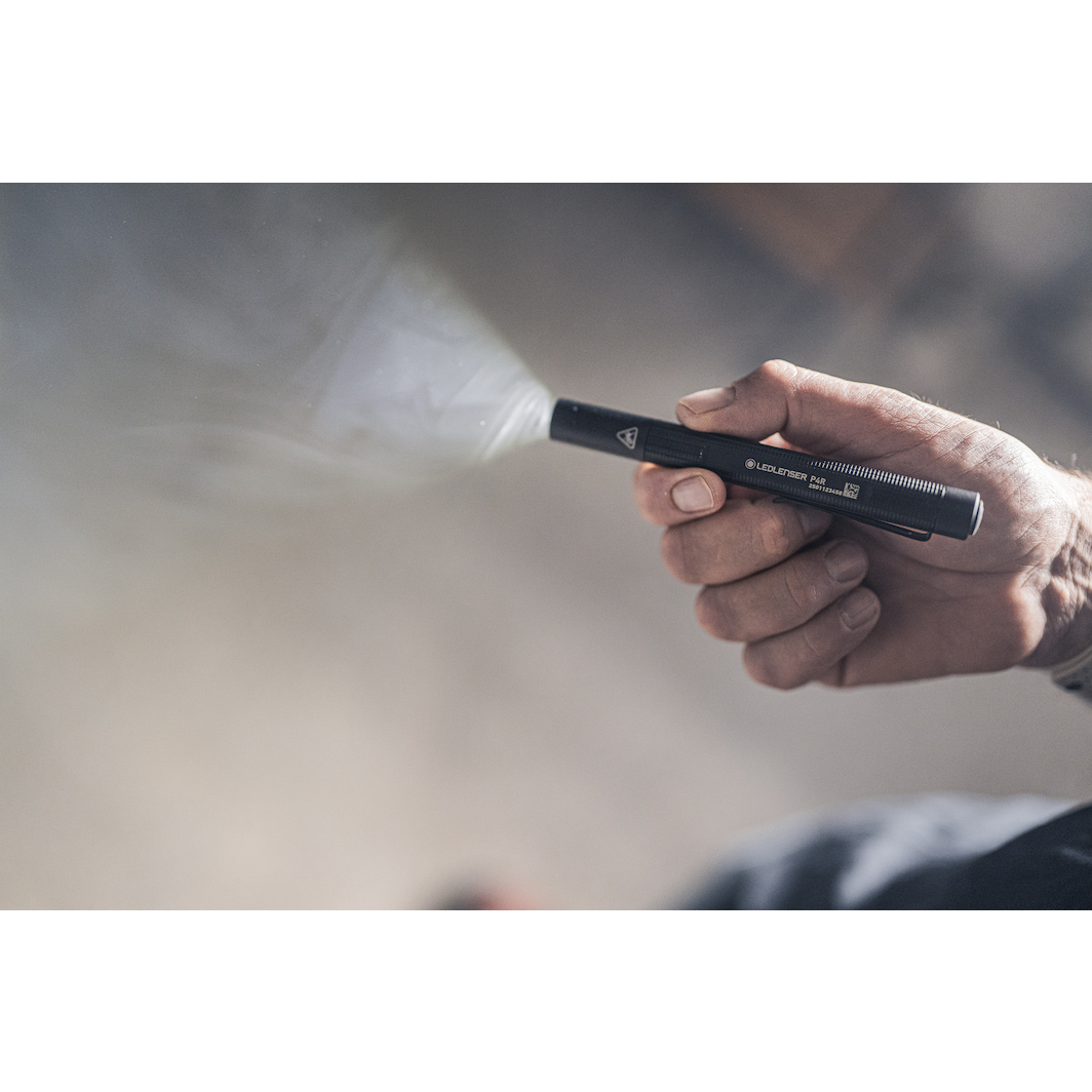 LEDLENSER P4 lampe stylo 180 lumens (2x AAA) - 503098 | Klium